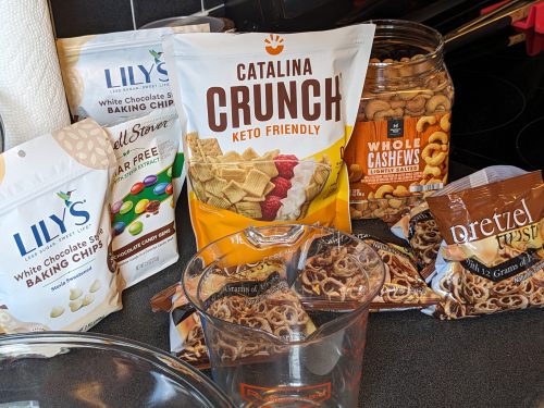 Keto Meow Munch Mix - Dinner Party Diaries